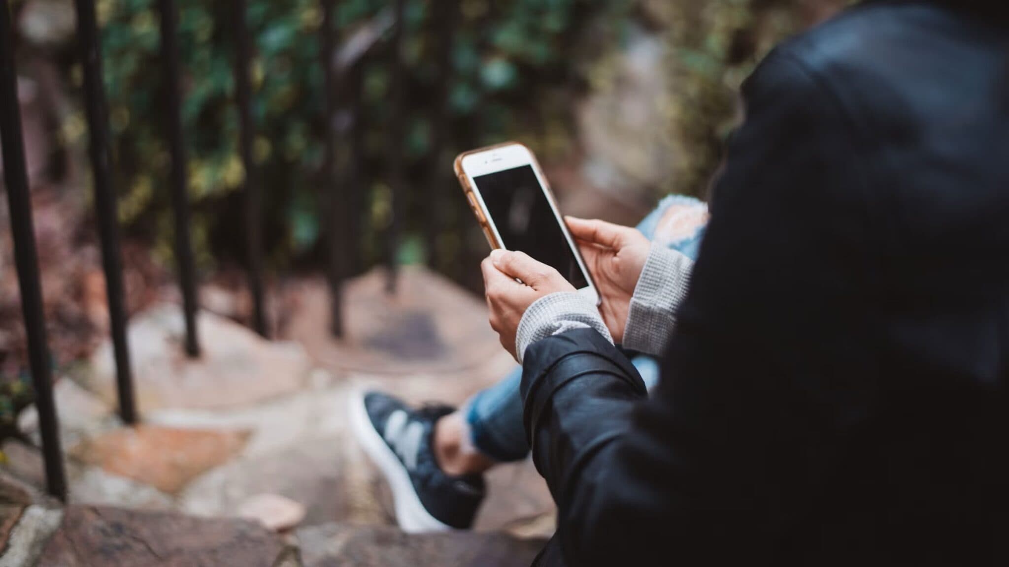 8 Best Travel Tracking Apps Of 2025