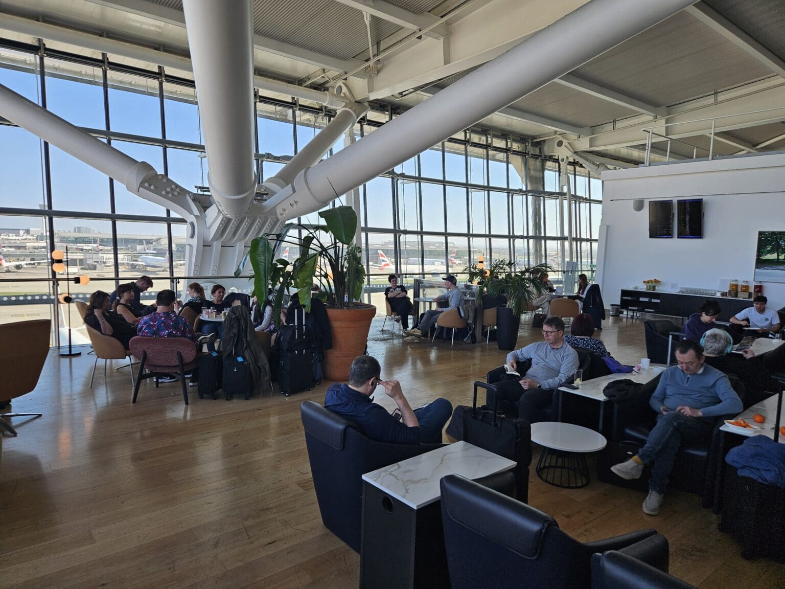 British Airways Galleries Lounge Review: T5 North