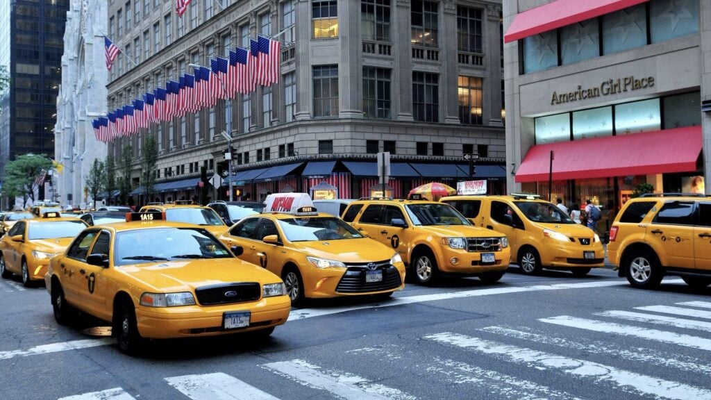 How Much Does Uber Cost Per Mile [2025]