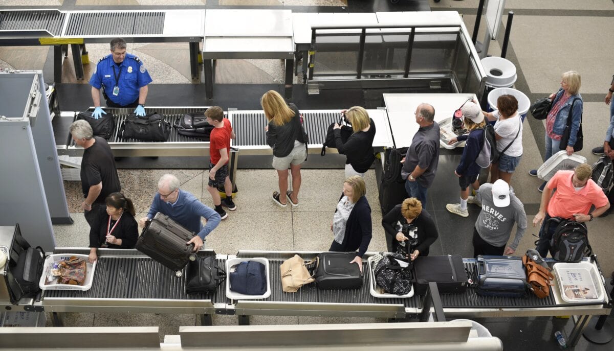 Denver International Airport [DEN] - Ultimate Terminal Guide
