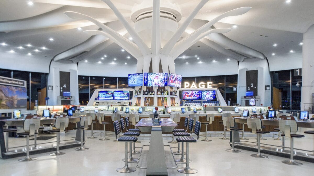Ronald Reagan Washington National Airport [DCA] - Ultimate Guide