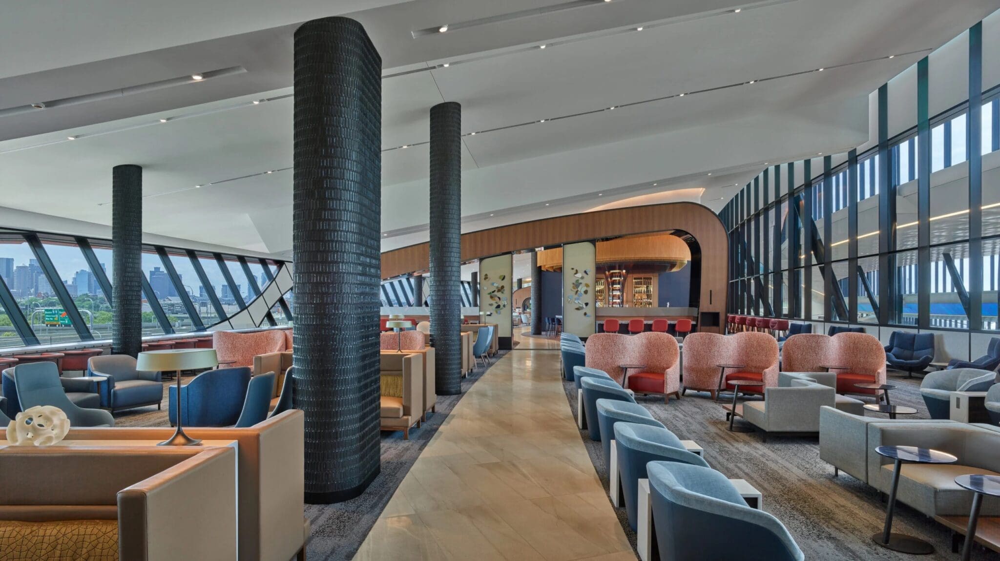 Boston Logan Airport Lounges Guide: Access, Hours, And Amenities