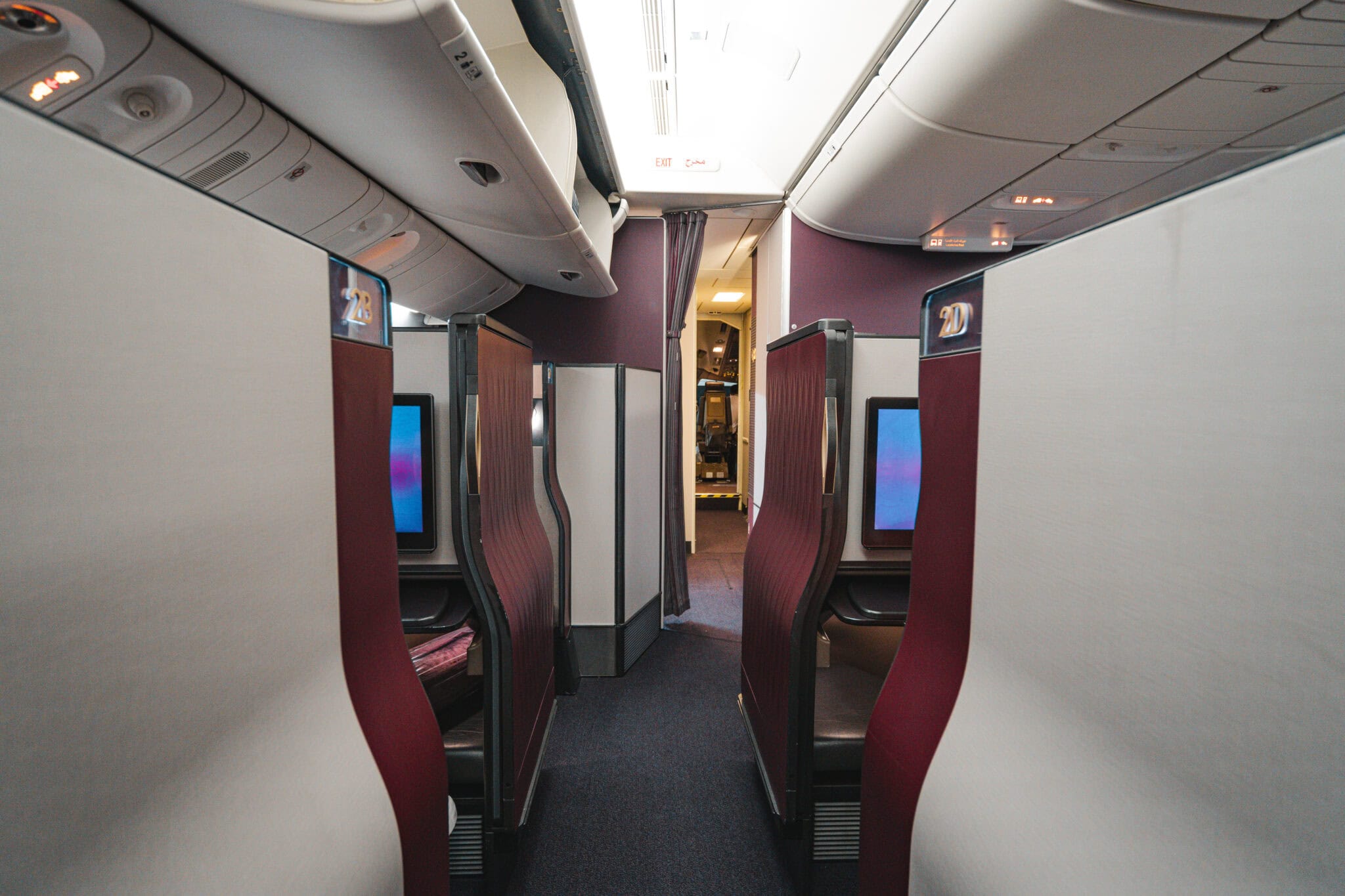 Qatar Airways 777-300ER Business Class [Qsuite]: A Complete Review